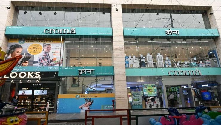 Janakpuri , Delhi Croma Store | Electronics Retail Store | Croma